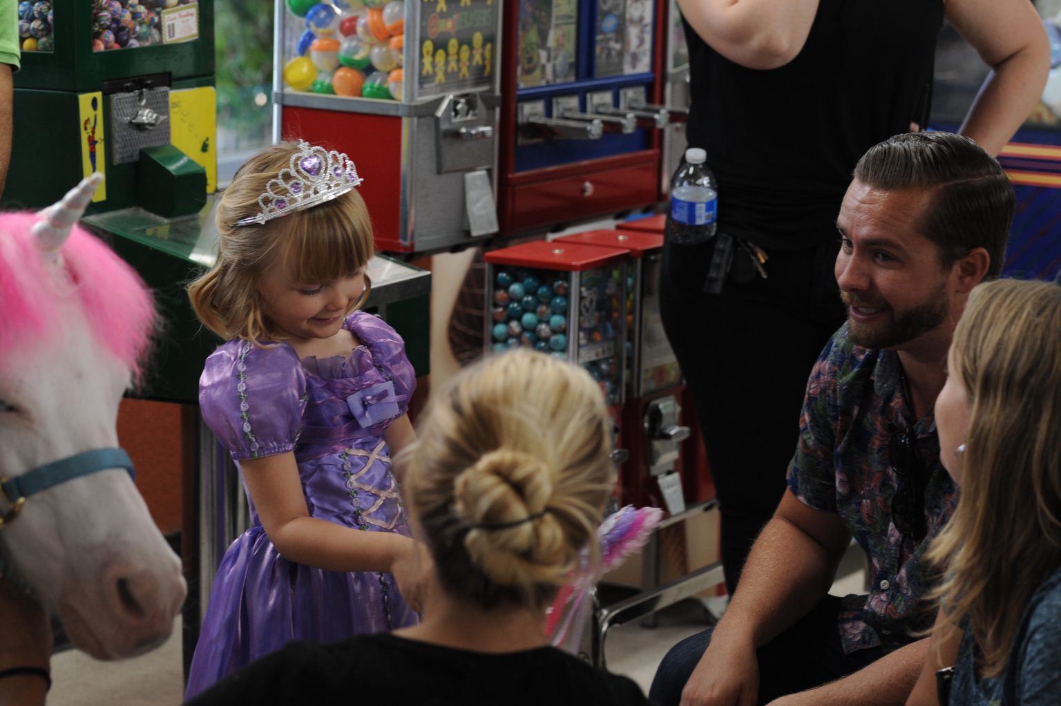 A Behind-The Scenes Look at the HI-CHEW Commercial